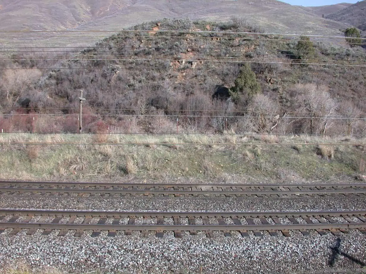 1223 LBS YARD MIX HO Mainline/ O Scale Ballast - Model Railroad Ballast