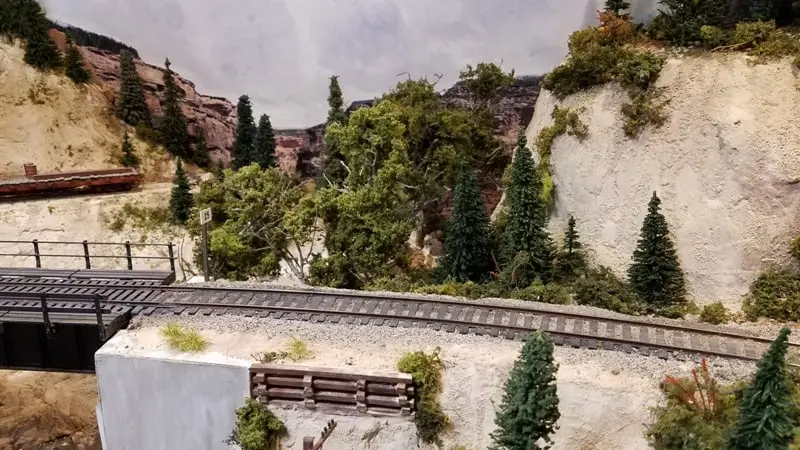 Vern Hill, Grand Junction, Colorado - Model Railroad Ballast